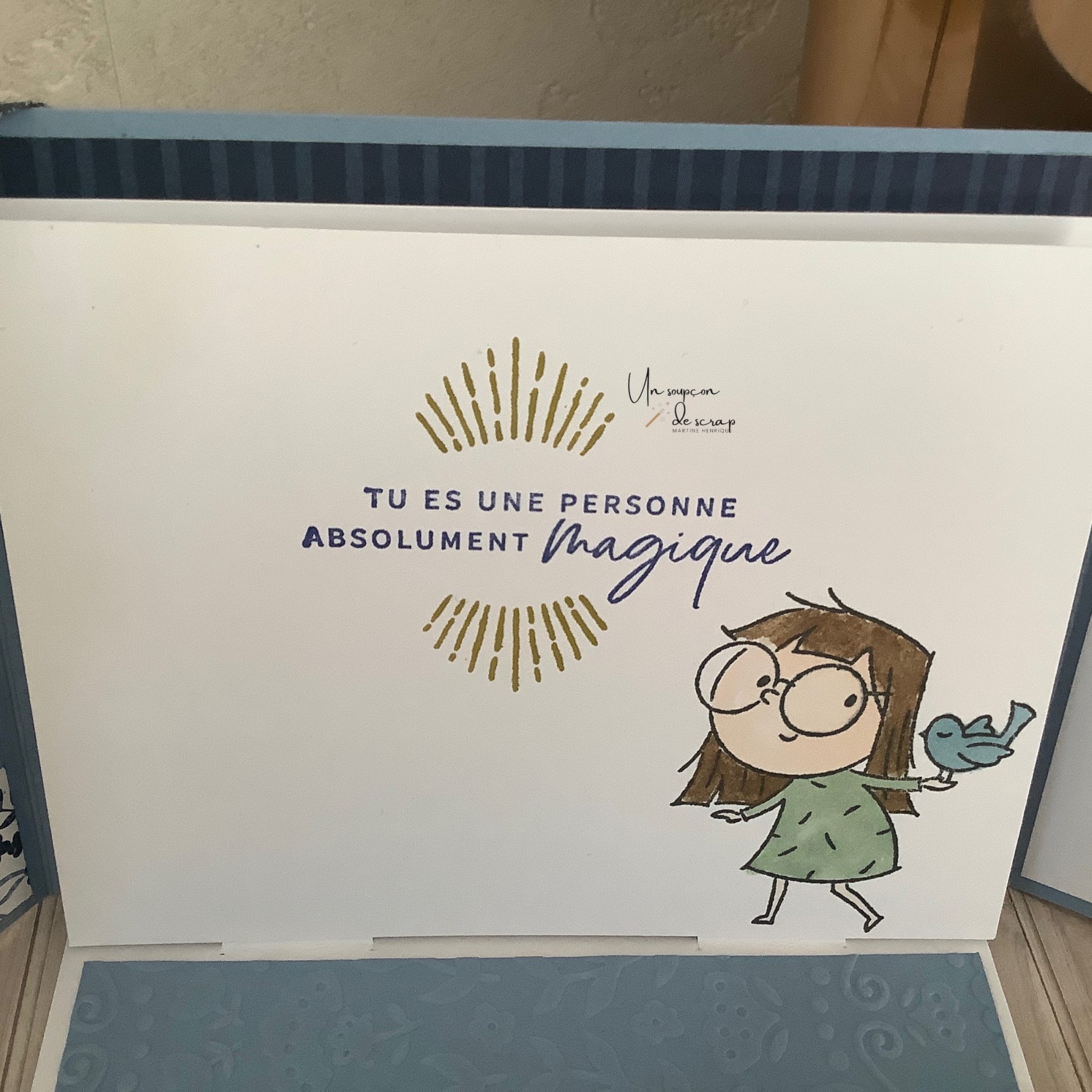 LA CARTE ANNIVERSAIRE – LE TUTO – Un soupçon de scrap
